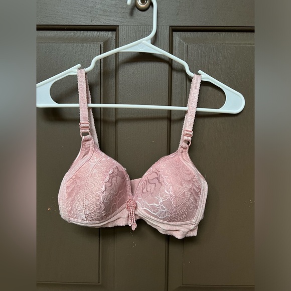 Intimates & Sleepwear | Pink Bra | Poshmark